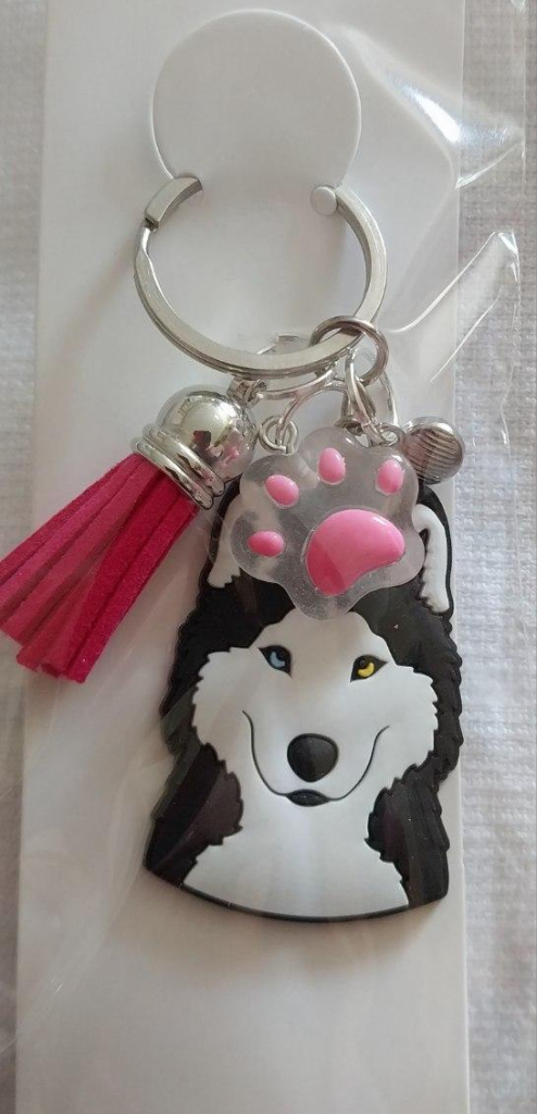 Handmade Husky KeyChain Auction - Husky House